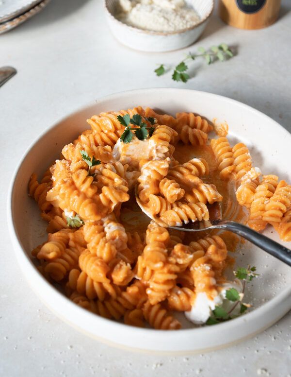 Cremige Paprika Protein Pasta - Stina Spiegelberg